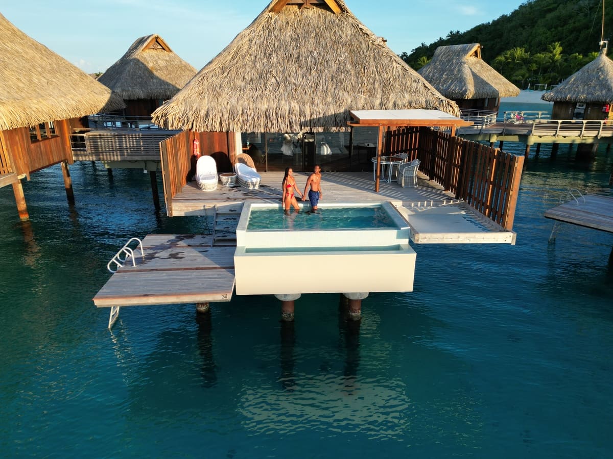 Bora Bora vs Maldives: Which is Best?
